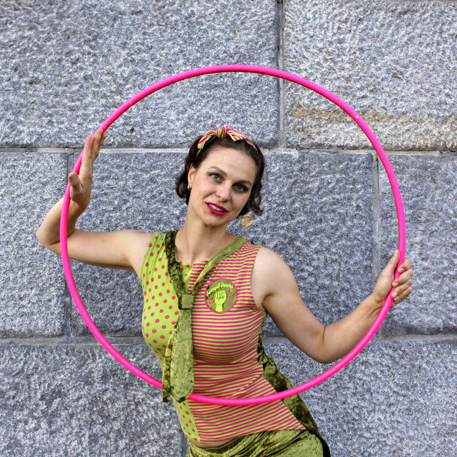 Squeezed Peaches – Hula-Hoop-Performances for your Event